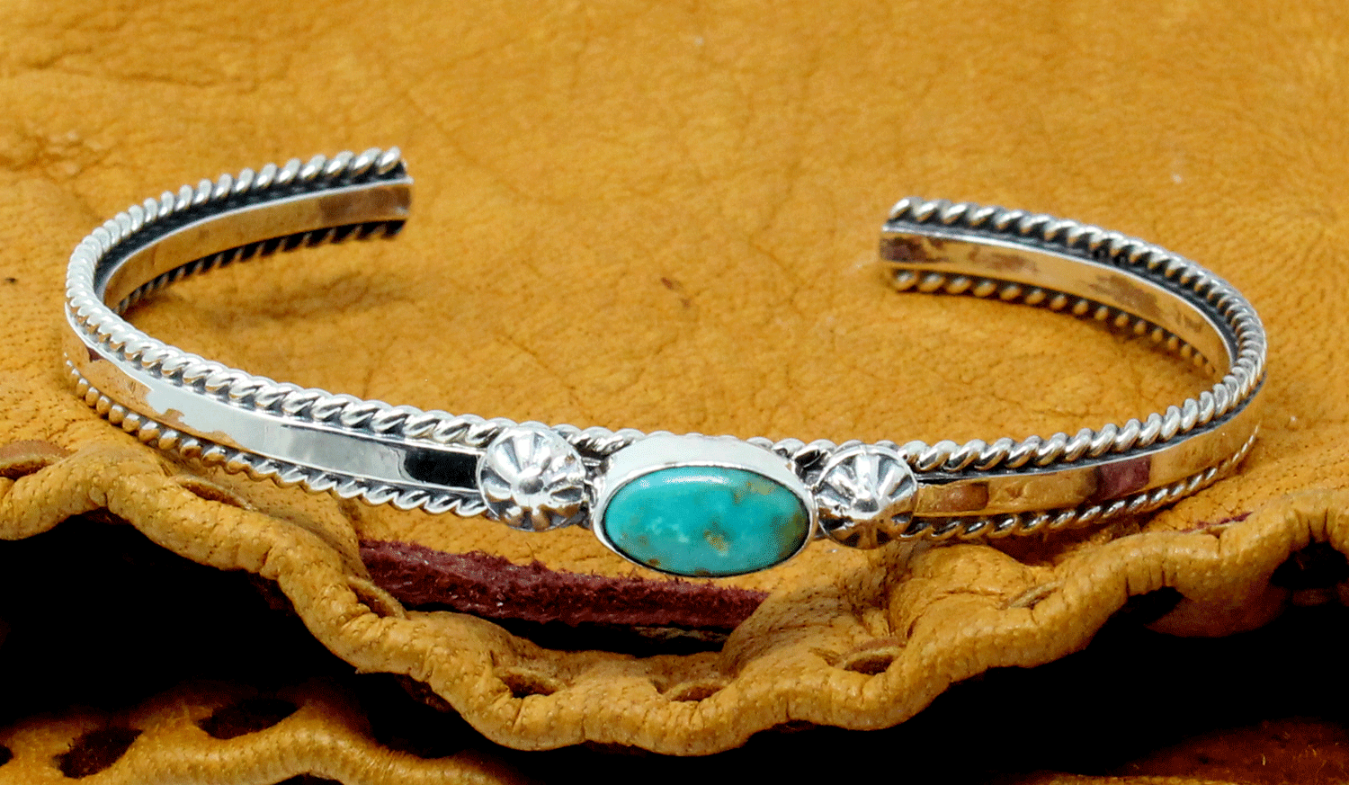 Single Stone Turquoise & Silver Cuff – Indian Traders (L7 Enterprises)